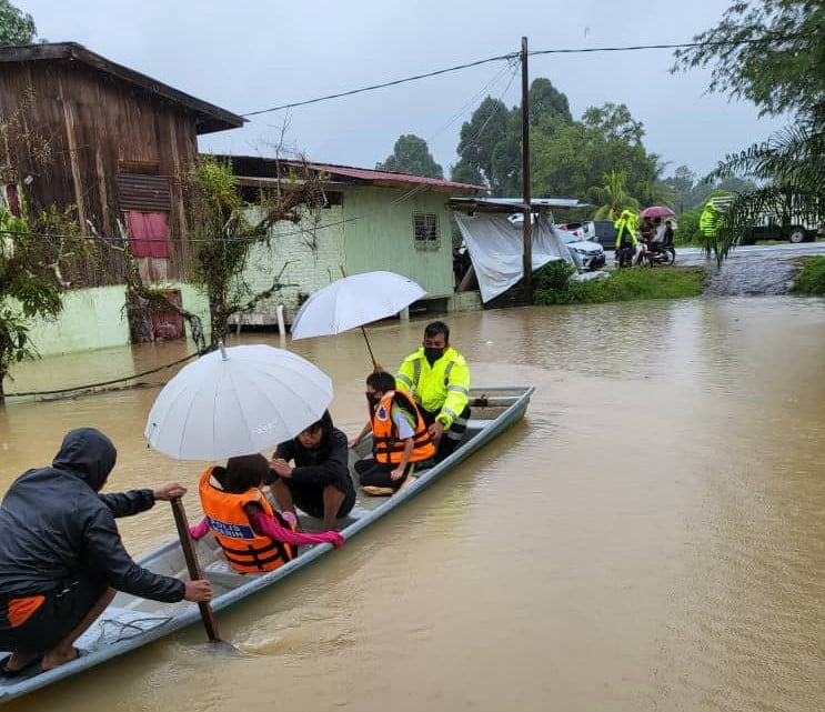 Tiada tempoh masa ditetapkan untuk mangsa banjir ganti dokumen peribadi ... Tiada tempoh masa ditetapkan untuk mangsa banjir ganti dokumen peribadi ...